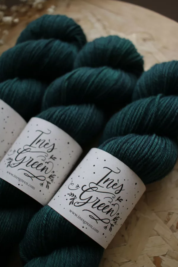 Winterwood - Vert profond et inense teint à la main | Laine naturelle ...